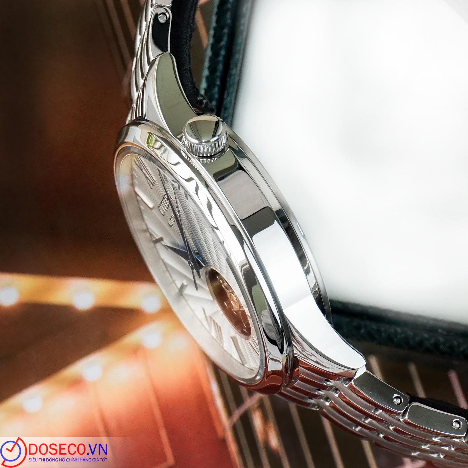 Citizen NH9130-84A: Đồng hồ cơ Automatic với vị trí lộ tim và núm chỉnh ...
