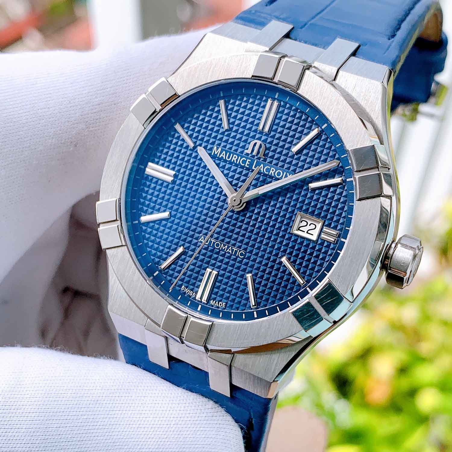 Maurice Lacroix Aikon Blue 42mm AI6008-SS001-430-1 Used