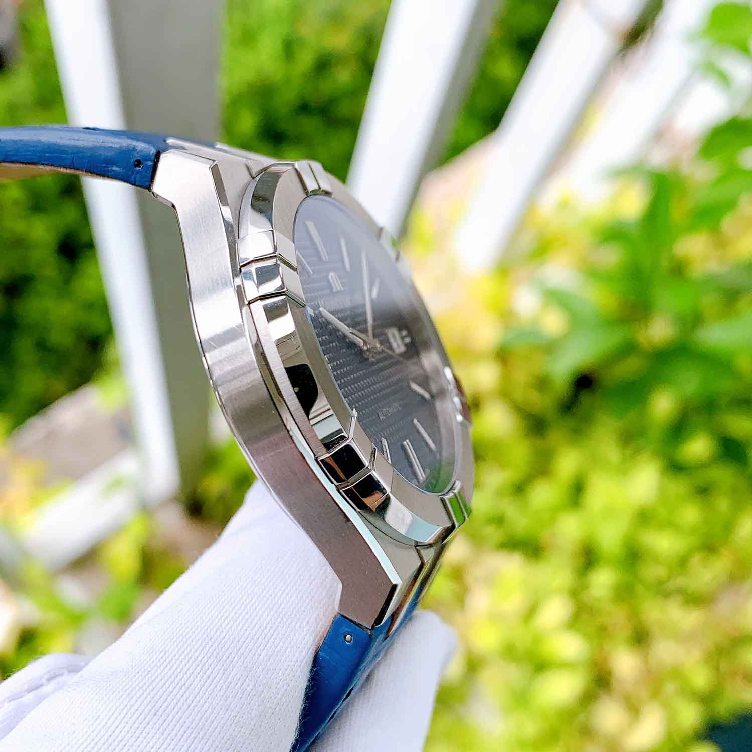 Maurice Lacroix Aikon Blue 42mm AI6008-SS001-430-1 Used