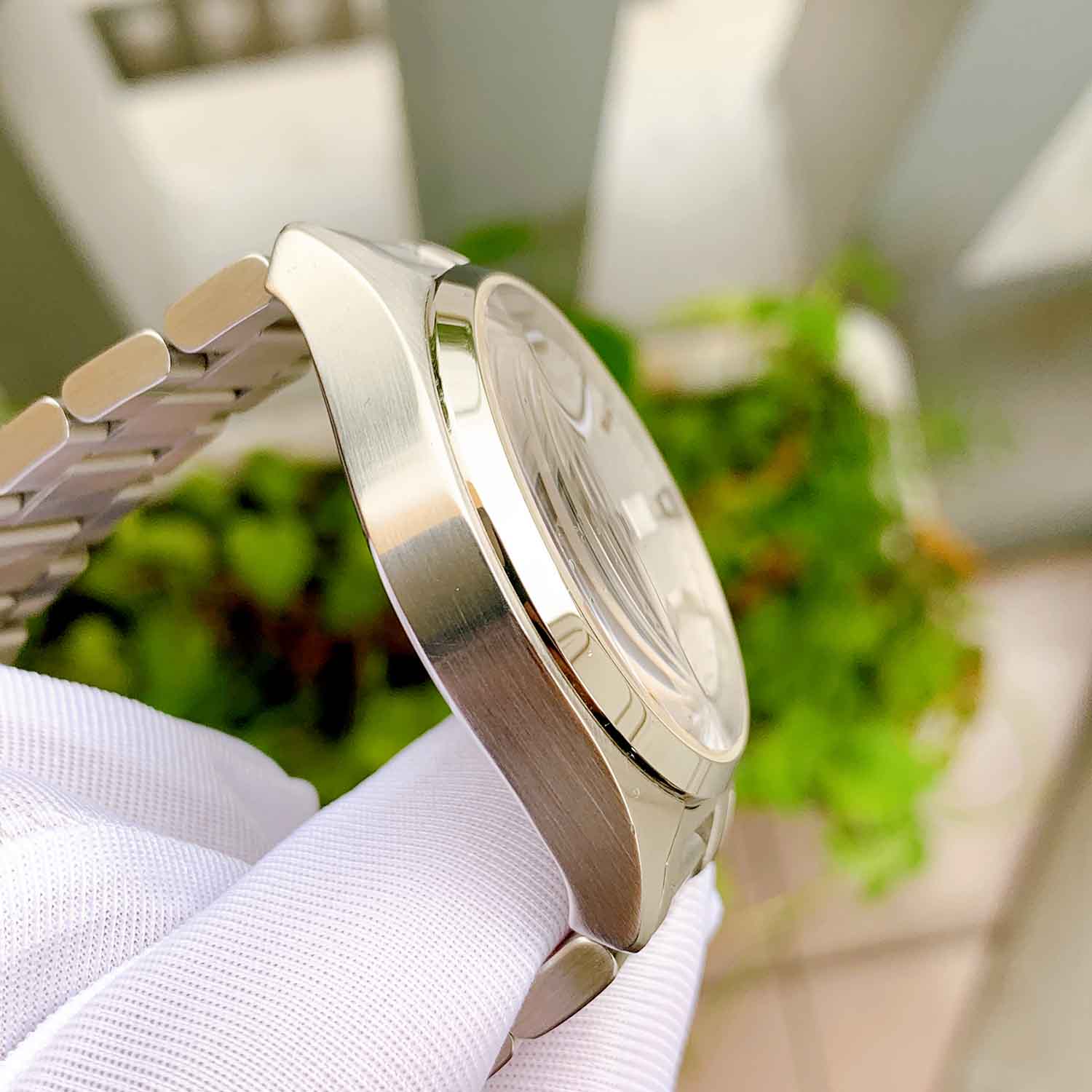 Tissot Automatic T060.407.11.031.00 ( T0604071103100) like new